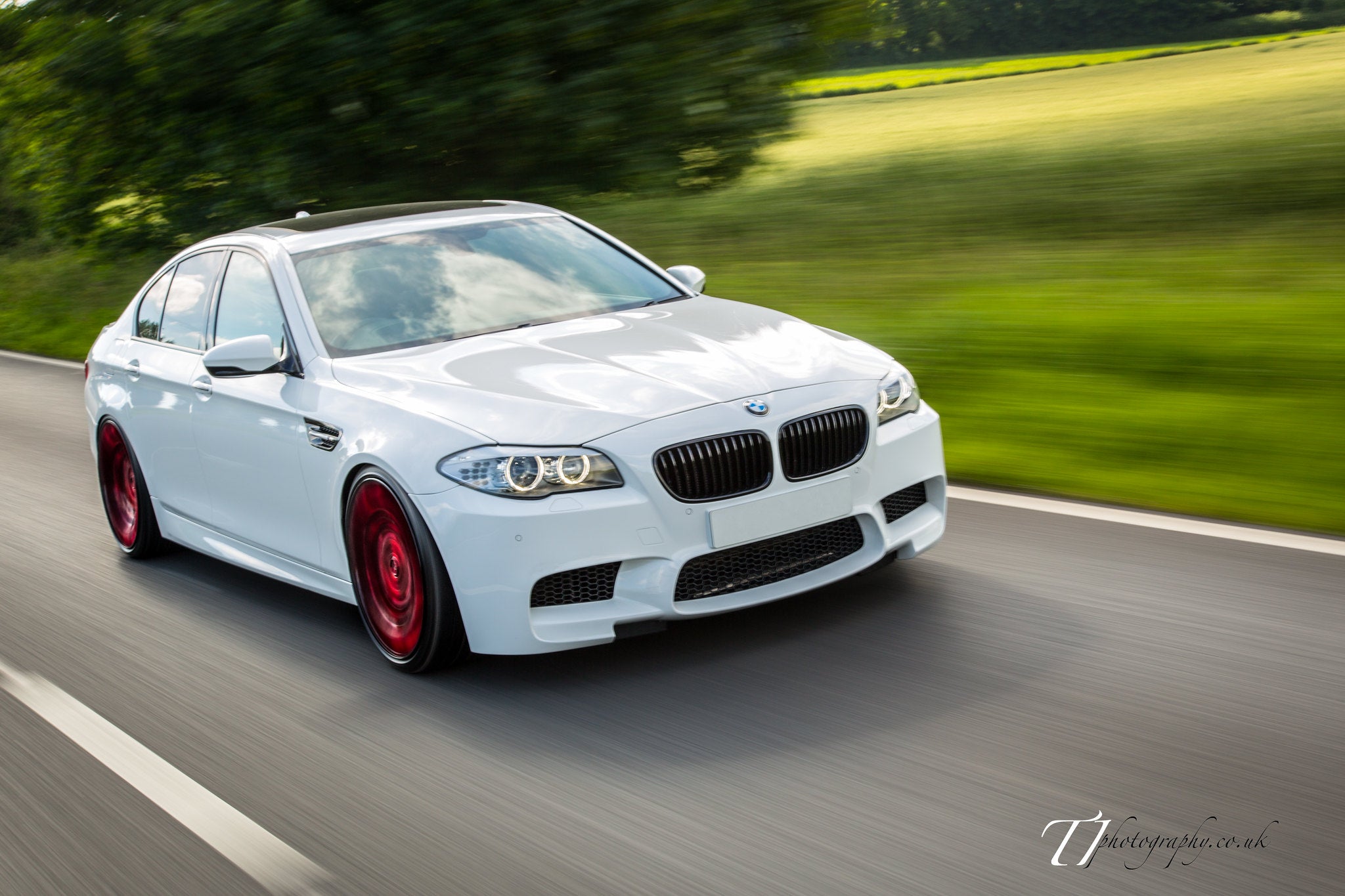 BMW F10 M5 - Great White – Evolve Automotive