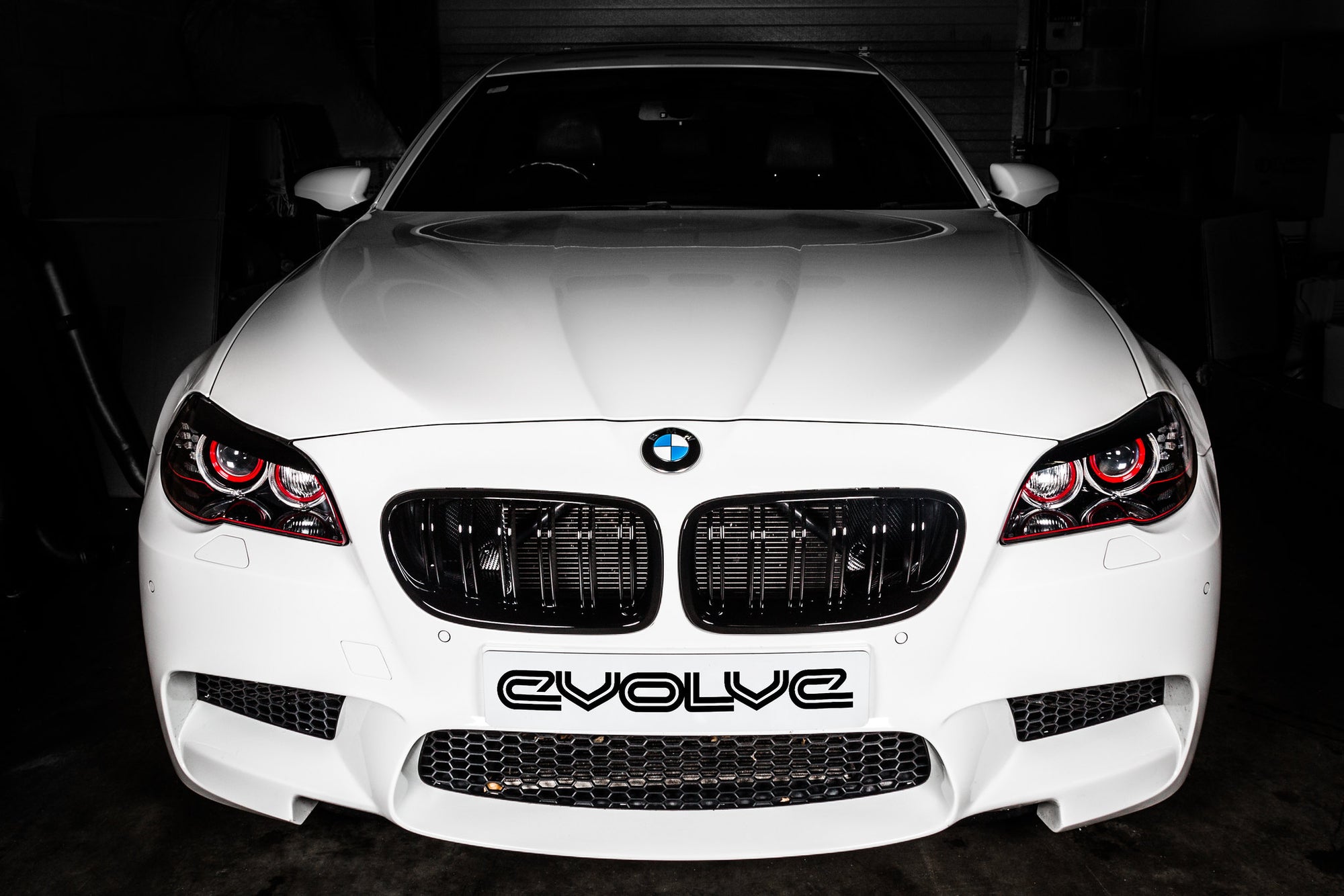 BMW F10 M5 - Great White – Evolve Automotive